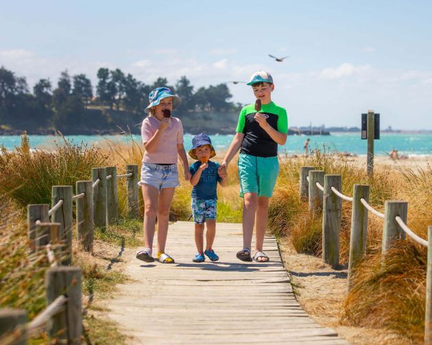 Venture Timaru Tourism - Walk, swim, bike