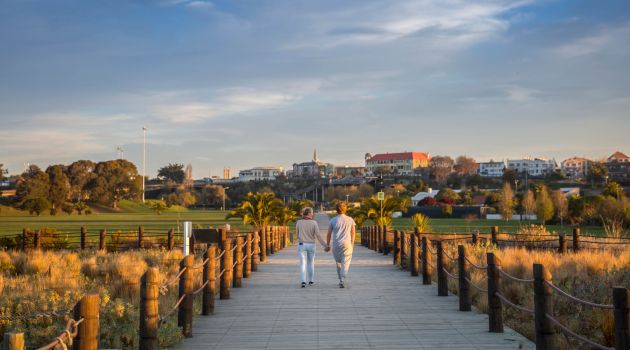 Venture Timaru Tourism - Walk, swim, bike
